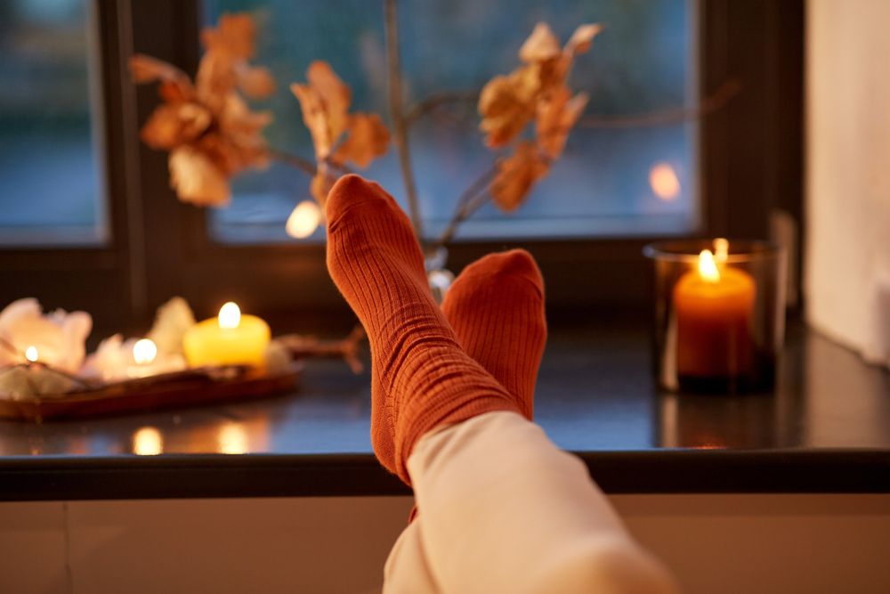 10 cosy songs for an uplifting autumn playlist