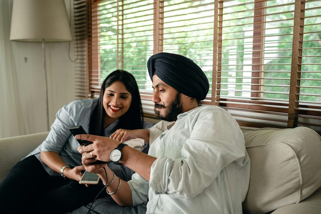 How to use ‘pebbling’ to build closer relationships